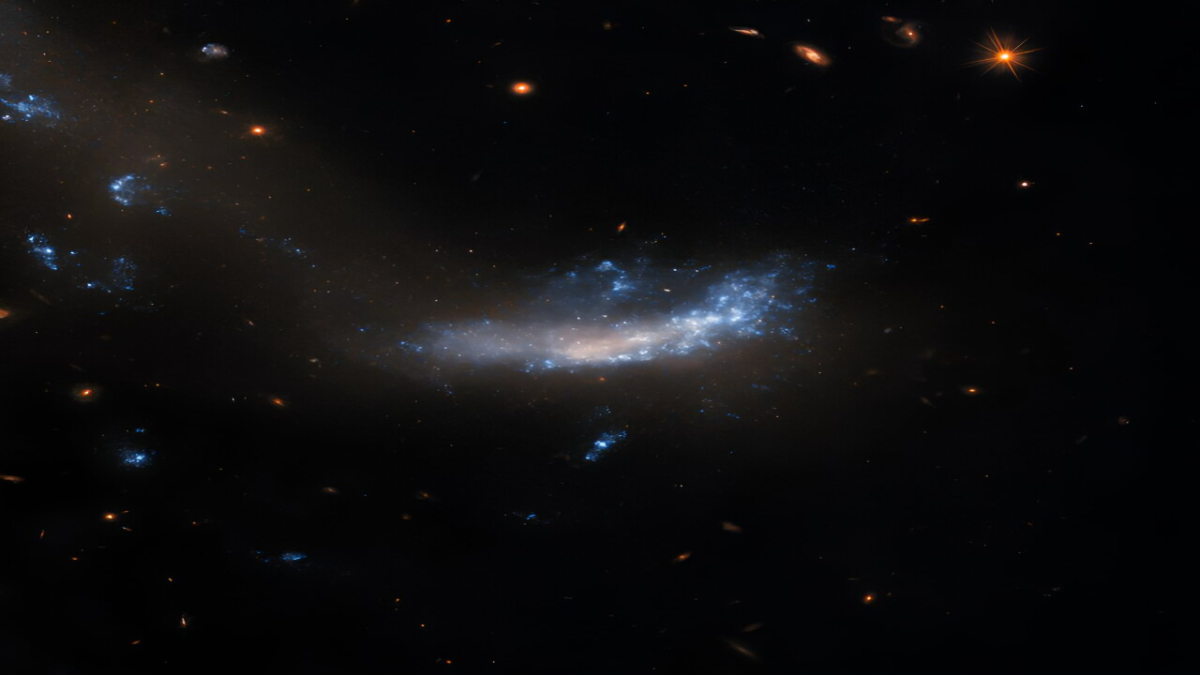 To je panečku podívaná! Hubbleův teleskop pořídil úžasný snímek ...